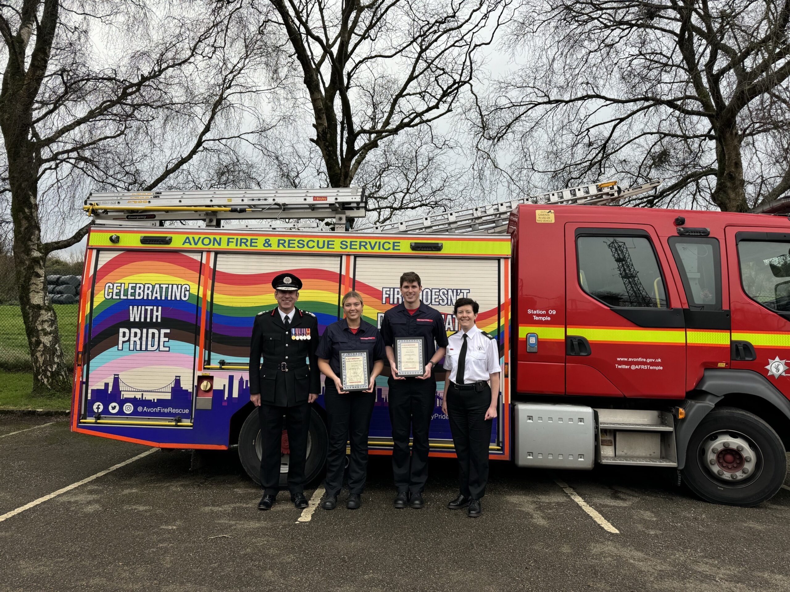 Avon Fire & Rescue Service welcome two new 999 Fire Control Operators ...